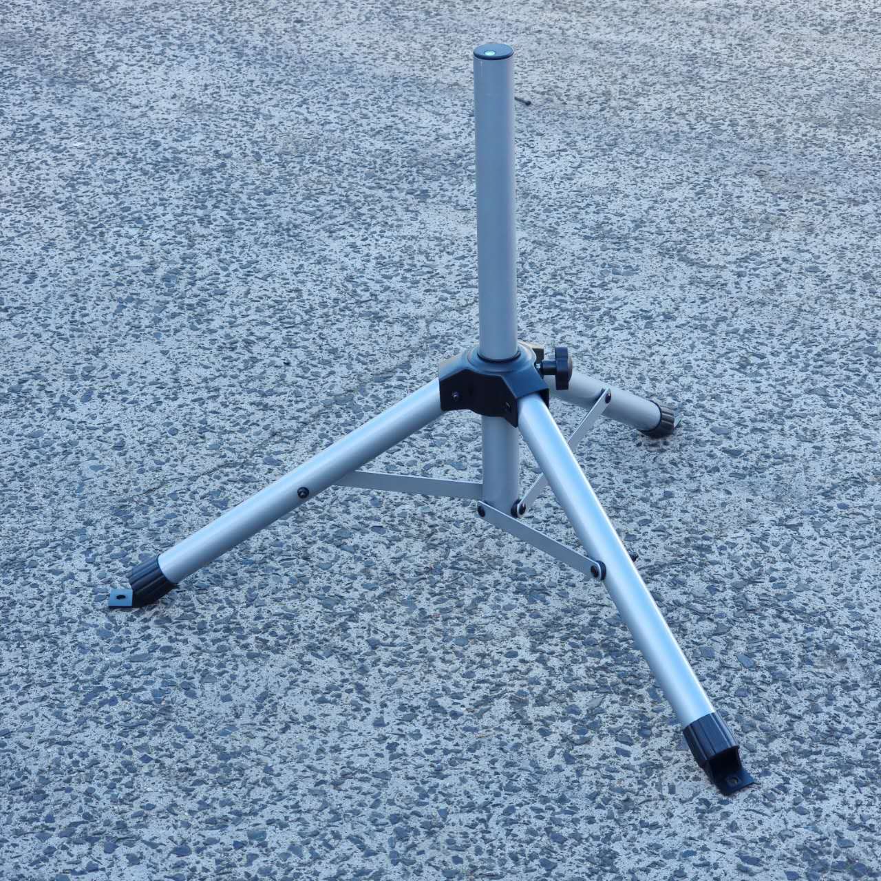 Satking - satellite TV - Ku Dish Mounting